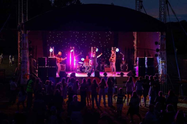 e& DSF Nights at Dubai Festival City Mall