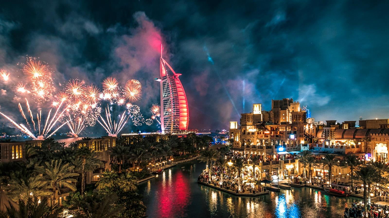 New Year Fireworks 2019 - Burj Al Arab Fireworks, Dubai, UAE